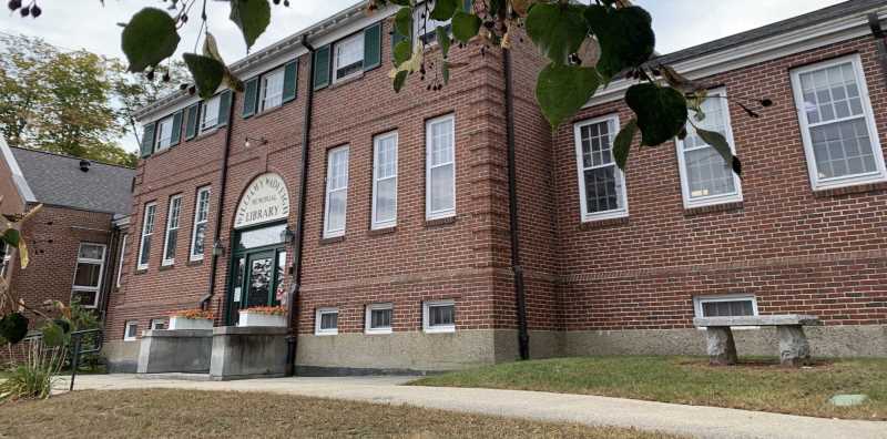 Town of Milford, NH - Library